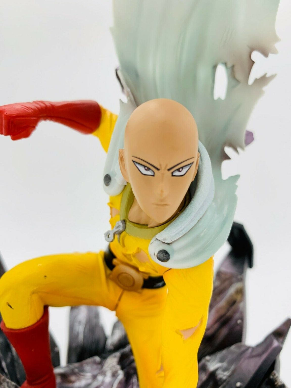 One Punch Man - Saitama Statue/Figur | Landung | HandsomeCake Goodies
