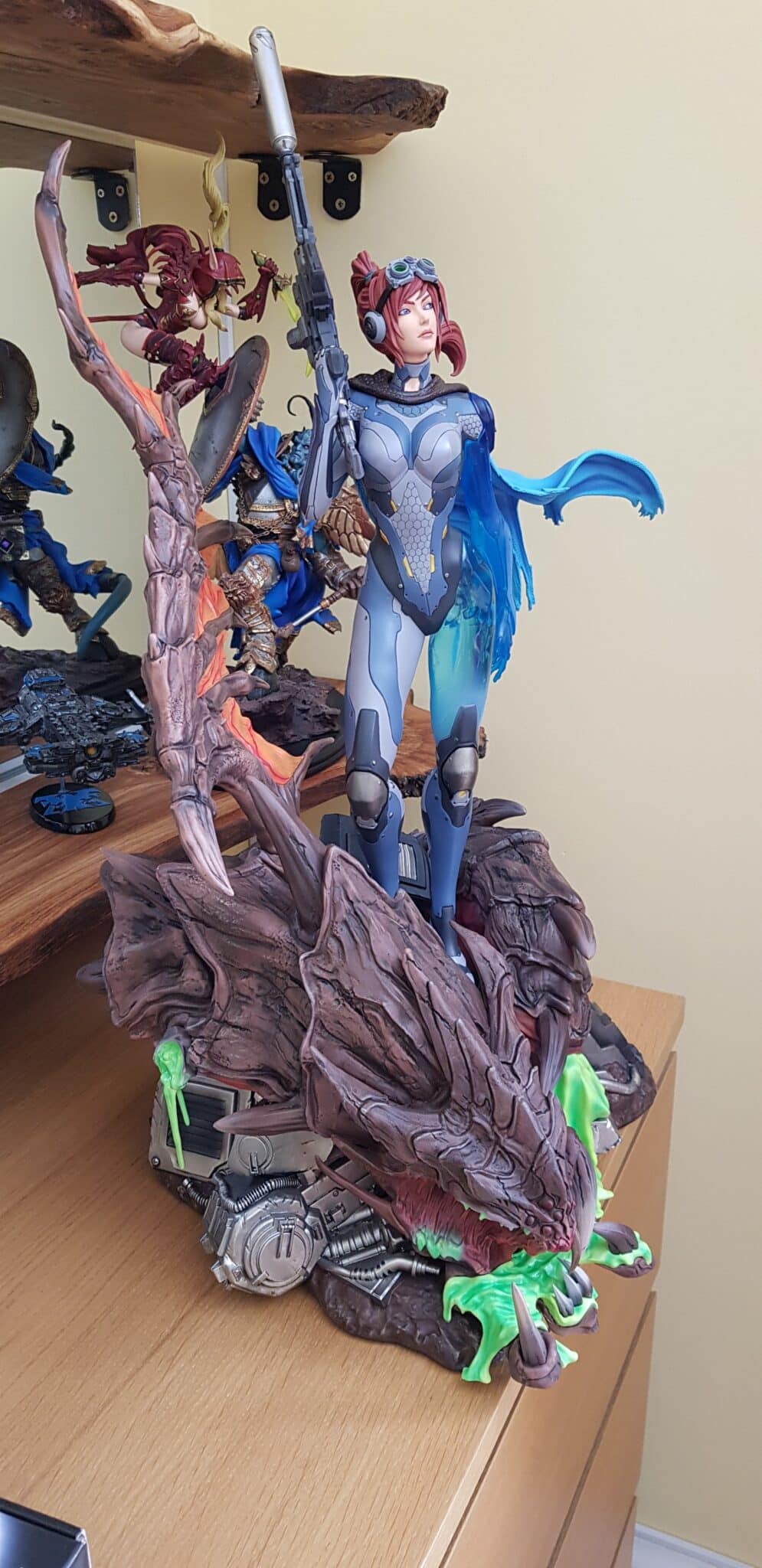 Starcraft - Sarah Kerrigan (als Ghost) | 1:4 Resin Statue | von ...